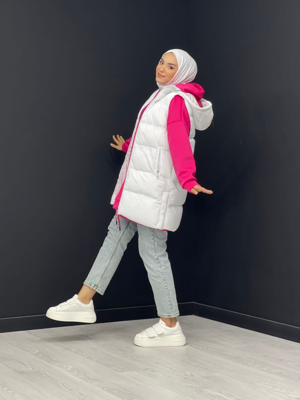 Dolum Yelek Beyaz Modelleri En Uygun Fiyatlarla